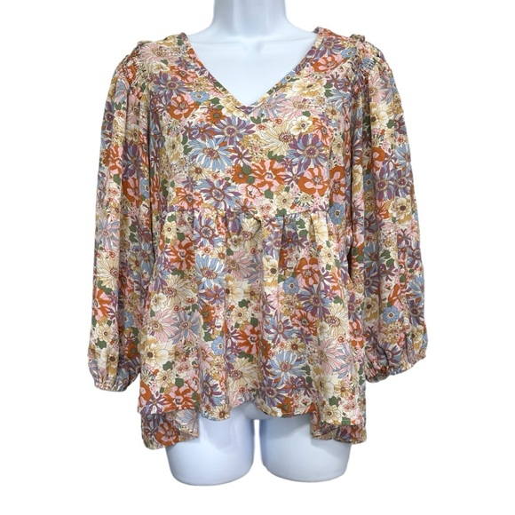 entro | Tops | Entro Floral Peplum Top | Poshmark